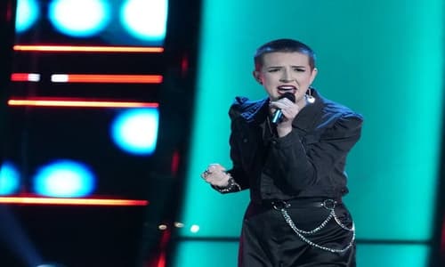Ryleigh Plank (The Voice) Bio, Birthday, Mother, Gay, High School ...