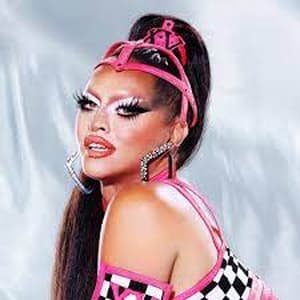Sasha Colby (RuPaul's Drag Race) Bio, Age, Parents, Height, Gender ...